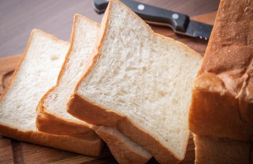 Why Are Emulsifiers Added To Bread